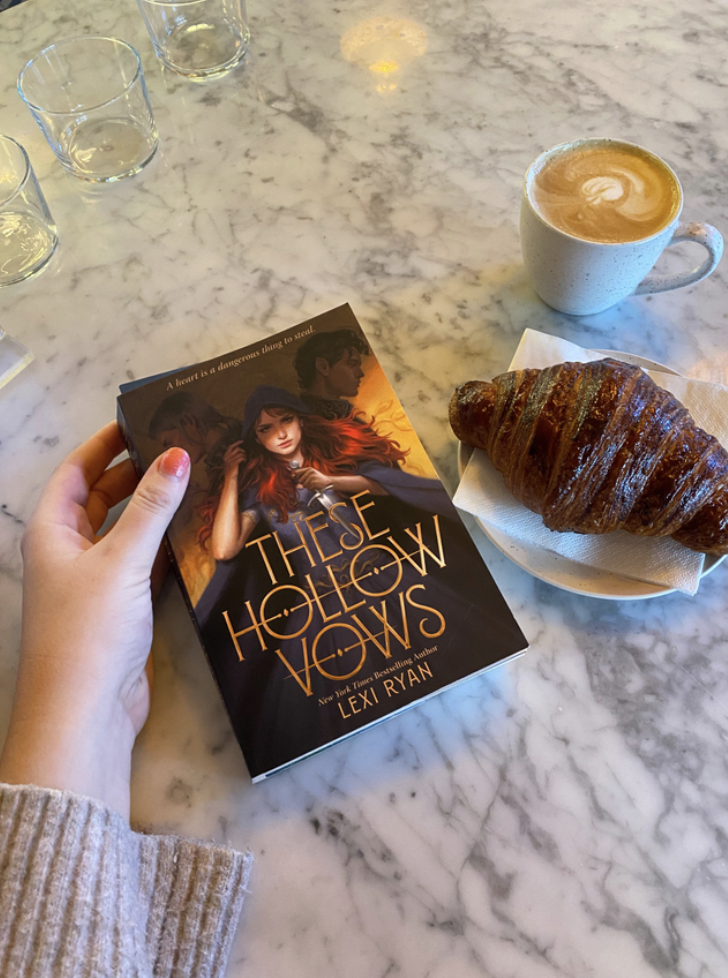 These hollow vows – Tid til Tanker